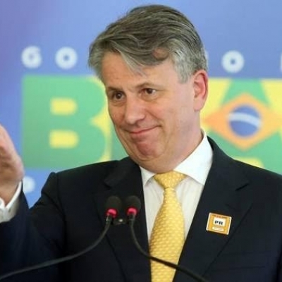 Não há escolha a não ser investir em petróleo, diz CEO da Shell ...